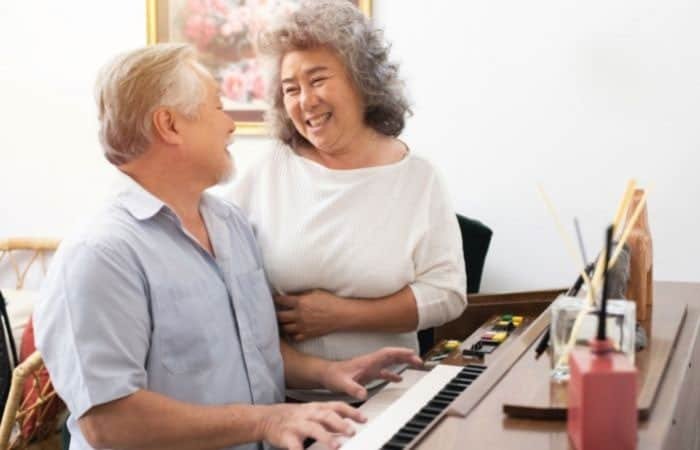15 Of The Easiest Instruments To Learn For Seniors – Retirement Tips ...